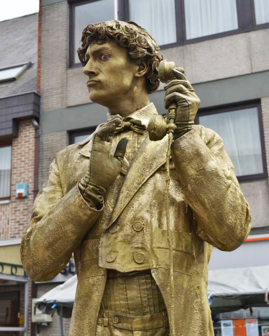 Standbeeld Geen Verbinding – Welkom bij AnnieMatie Entertainment ...